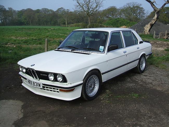 BMW 5. series - Spoki