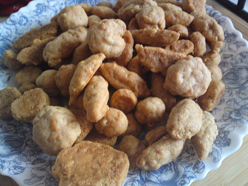 Kraukšķīgie siera cepumi - Spoki