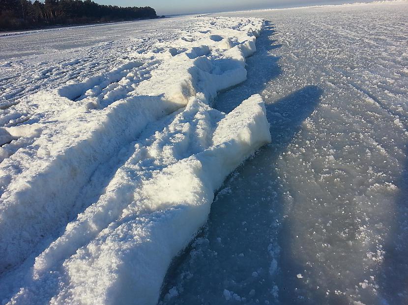 Ziema. Jūra. Ledus. - Spoki